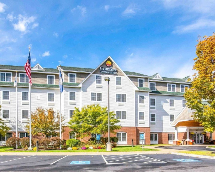 Comfort Inn & Suites Dover-portsmouth - Rochester, NH