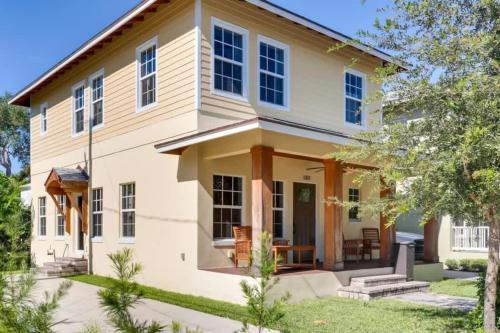 Buttercup - Charming Home On Quiet Street Near The Convention Center - West Palm Beach, FL