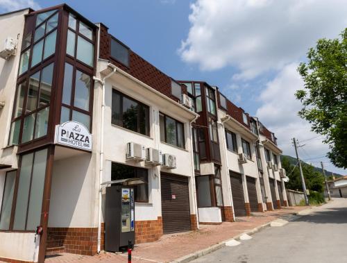 La Piazza Hotel - Shumen