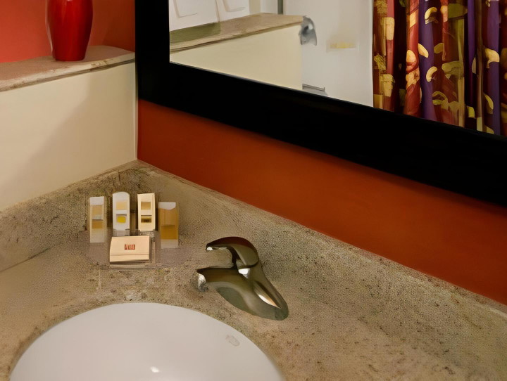 Courtyard By Marriott Galveston Island - Galveston, TX