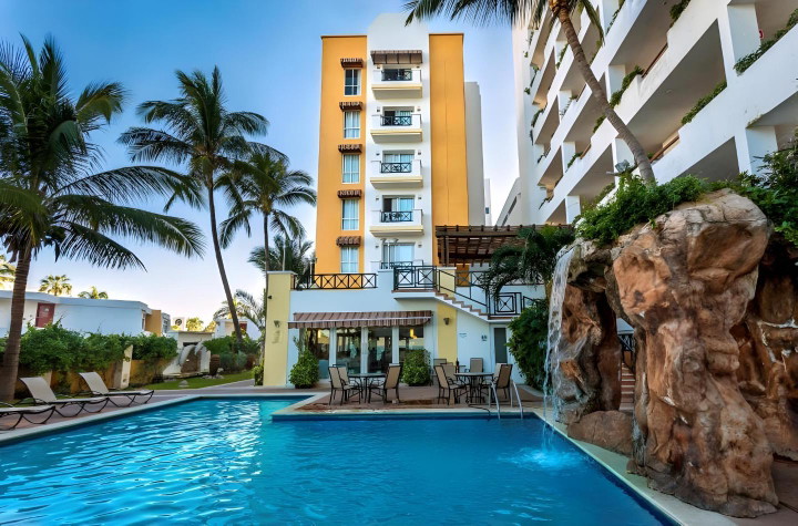 Best Western Hotel Posada Freeman Zona Dorada - Mazatlán