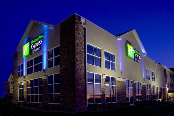 Holiday Inn Express Hotel & Suites Rapid City By Ihg - Rapid City, SD