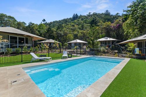Safari Tent 7 Accessible - Townsville