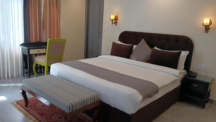 Oocara A Unit Of Maheshwari International - Lansdowne, India