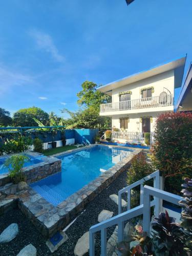 Villa Elvira Private Resort - Alfonso
