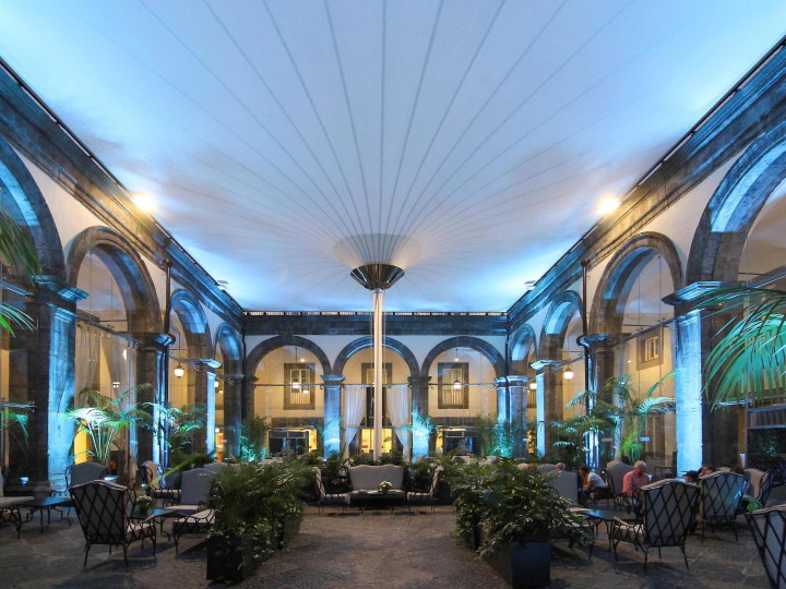 Palazzo Caracciolo Naples - Naples