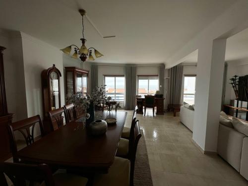 Sea View Apartment - 400 Meters From The Beach - Ericeira