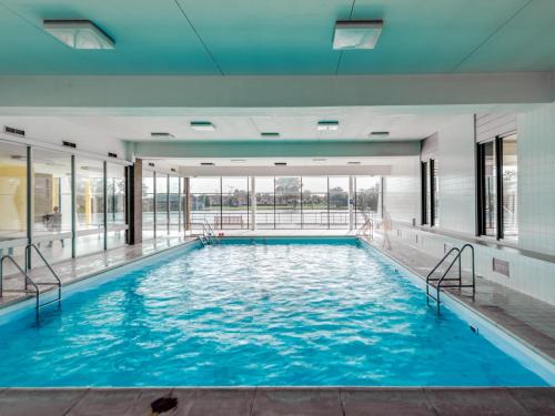 Casiola - Apartment With Lake View & Common Indoor Pool - Bruges