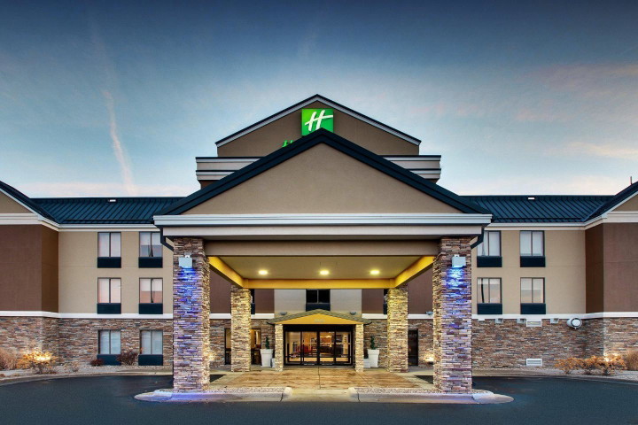 Holiday Inn Express Hotel & Suites Cedar Rapids I-380 At 33rd Avenue By Ihg - Cedar Rapids, IA