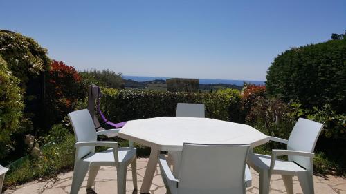 Petit Coin De Paradis - Gassin
