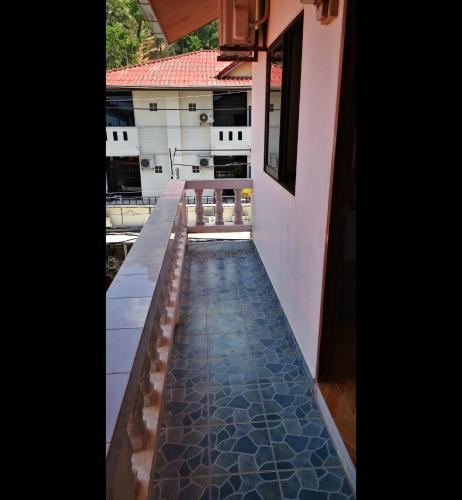 Tiger Nanai Guest House - Patong Beach