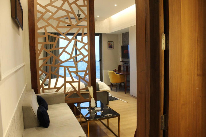 Pillowtalks Stays - Noida