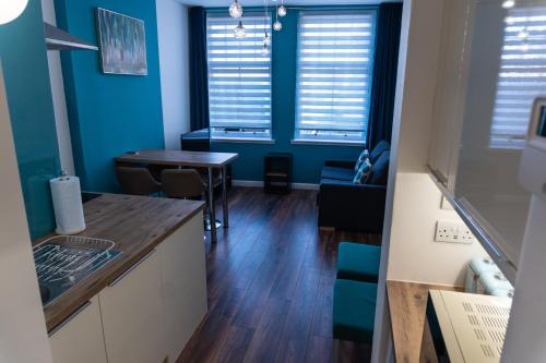 Mandela House Apartments Near Edinburgh - Kirkcaldy