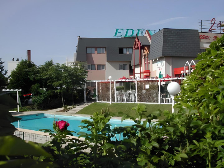 Brit Hotel Confort Rouen Nord - Eden - Bois-Guillaume