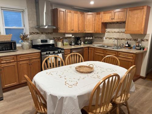 Tranquil And Relaxing Apartment In Great Location - Nahant, MA