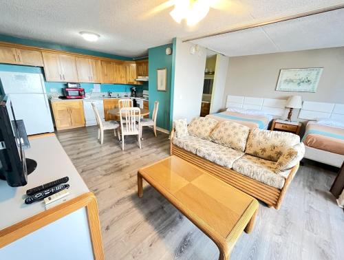 Royal Kuhio 2302 - Spacious Studio With Stunning Mountain Views In The Heart Of Waikiki! - Hawaii