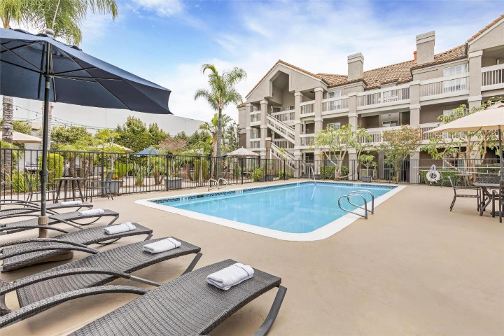 Sonesta Es Suites Chatsworth - Simi Valley, CA