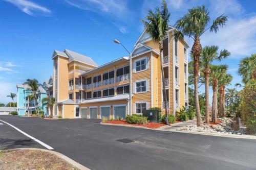 New Bright Gulf-side Queen Studio In Bonita Springs - Bonita Springs, FL