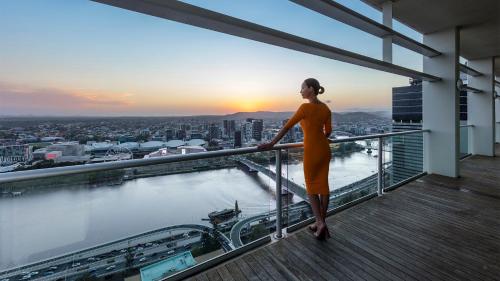Oaks Brisbane Casino Tower Suites - Spring Hill