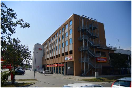 Motel Plus Schonefeld - Berlin