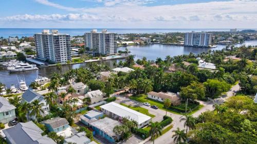 Marina Row 3 Beach Shops - Boca Raton, FL