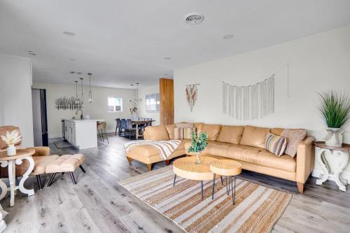Elsa Enchanting Escape, Just 8 Minutes To Disney And Conventional Center - Anaheim, CA