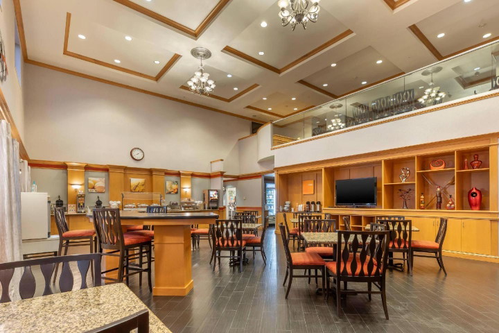 Comfort Suites Boise West Meridian - Boise, ID