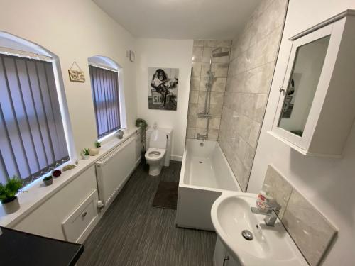Great Home Of Relaxations - Stoke-on-Trent