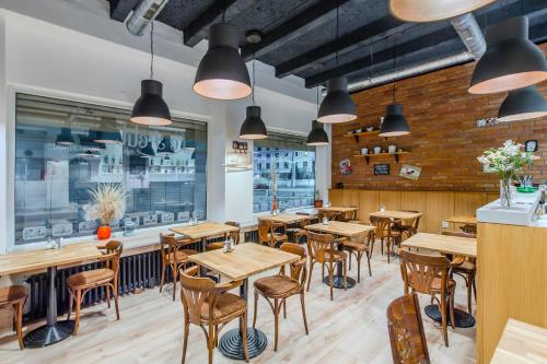 Petit Dependance - Bratislava