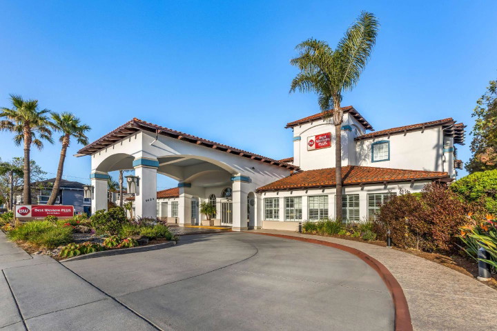 Best Western Plus Capitola By-the-sea Inn & Suites - Monterey Bay, CA