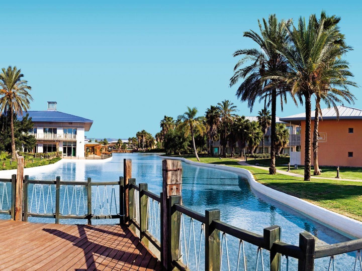 Portaventuraã‚â® Hotel Caribe - Includes Portaventura Park Tickets - Salou