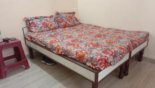 1 Rk For 3 People - Indore