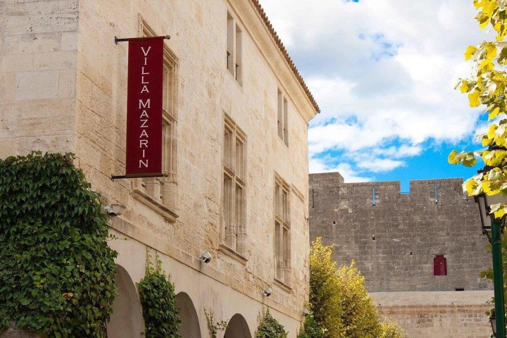 La Villa Mazarin - Saint-Laurent-d'Aigouze
