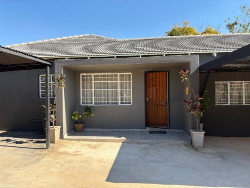 Phapel Home-away - Pretoria