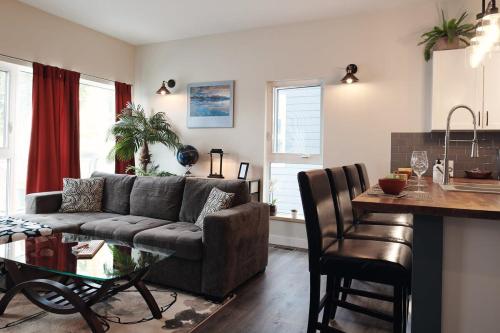 Nn - The Kit - Downtown 1-bed 1-bath - Whitehorse