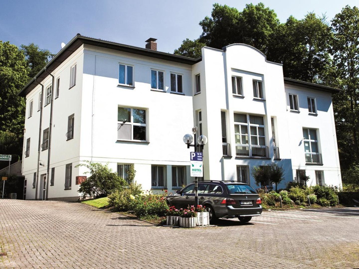 Hotel Haus Am Park - Bad Homburg