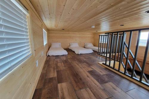 077 Tiny Home Nr Grand Canyon South Rim Sleeps 8 - Grand Canyon National Park