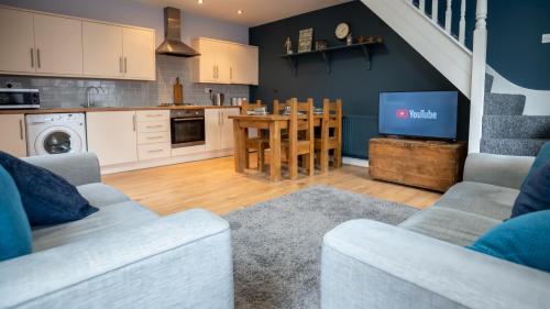 Lovely Coach House With Free Parking - Cardiff