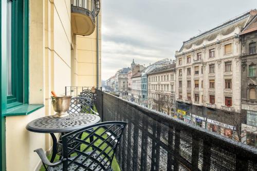Extreme Central Modern Luxury With Balcony - Boedapest
