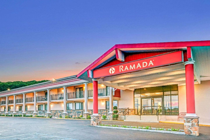 Ramada By Wyndham Rockaway - Morristown, NJ