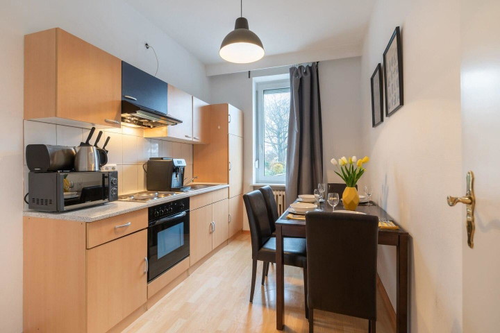 Beautiful Apartment 2 Br & Cosy Kitchen +Parking - Hamburg