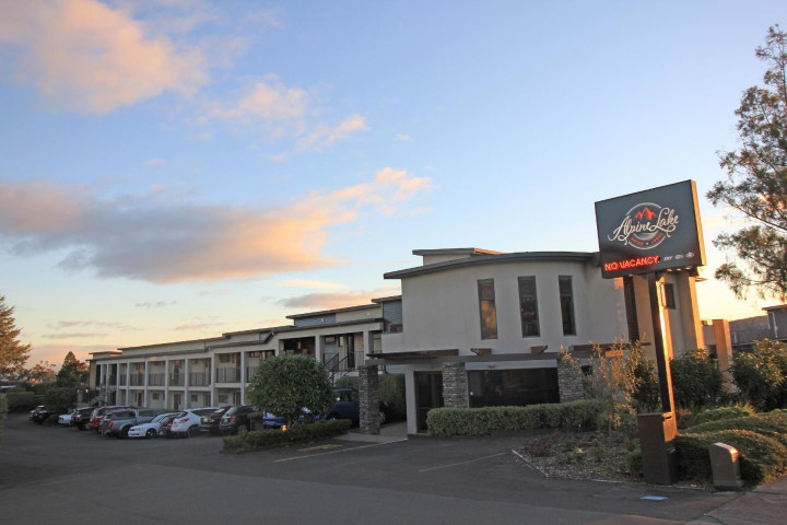 Alpine Lake Motor Lodge - Taupo