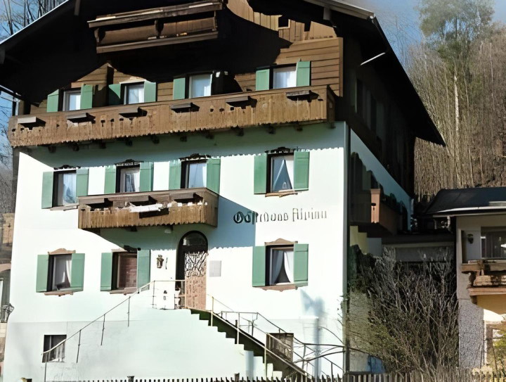 Gastehaus Alpina - Berchtesgaden
