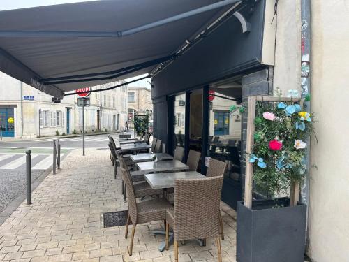 Mon Petit Cafe - La Rochelle