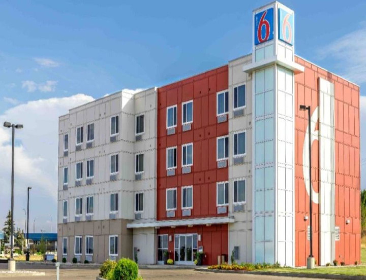 Motel 6 Swift Current, Sk - Swift Current
