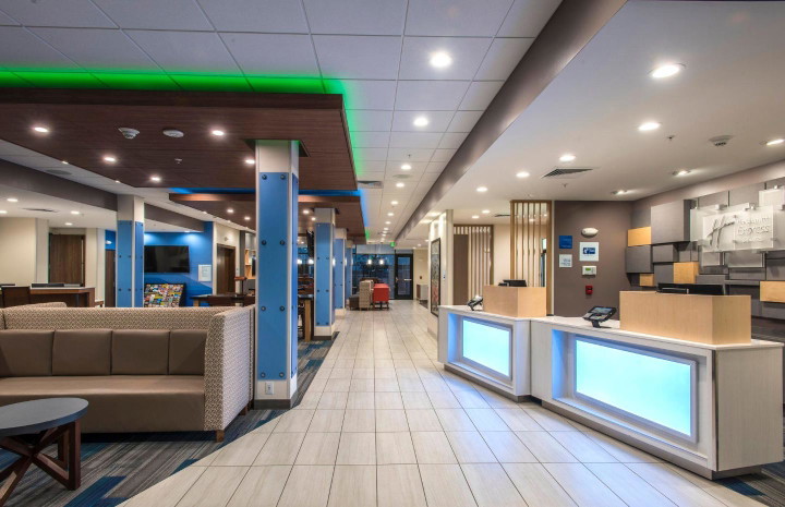 Holiday Inn Express And Suites Phoenix North - Happy Valley By Ihg - Phoenix, AZ