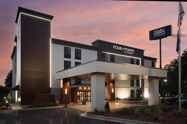Four Points By Sheraton Fayetteville Fort Bragg - Fayetteville, NC