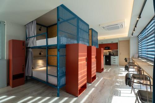 Empyrean Luxury Dorms - テッサロニキ