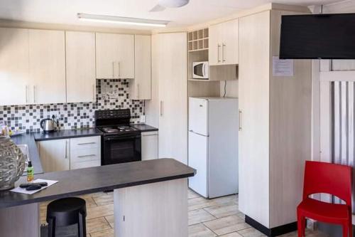 Mykhaya-your Home Away From Home - Kempton Park