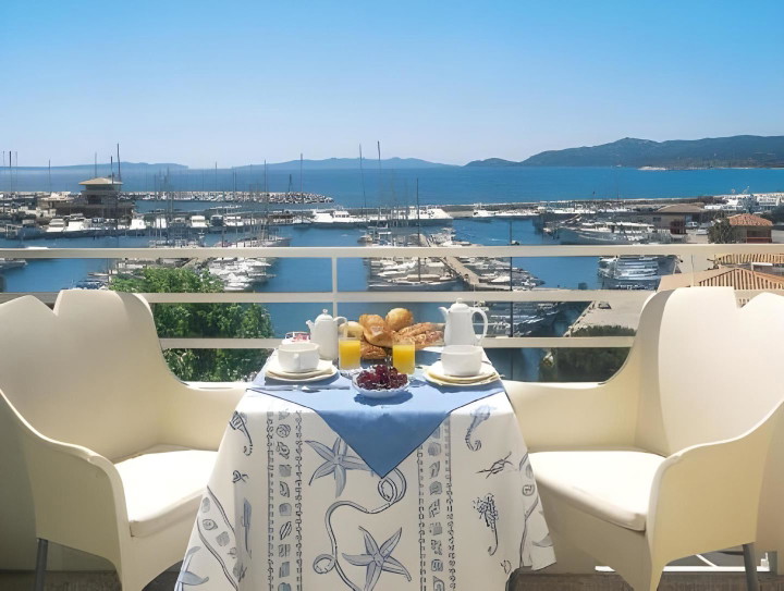 Hotel Le Rabelais - Le Lavandou